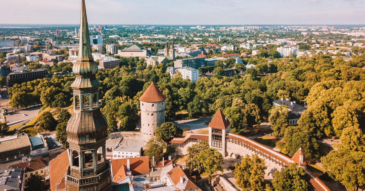 Tallinn: Private Exclusive History Tour with a Local Expert | GetYourGuide