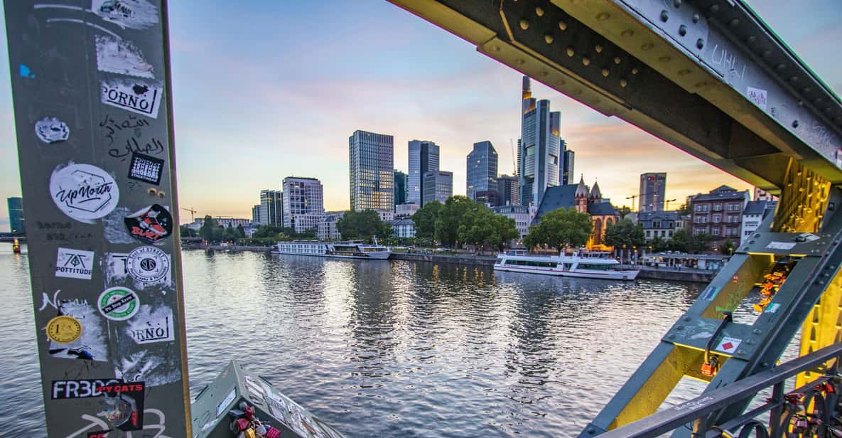 Frankfurt: Express Walk with a Local in 60 minutes | GetYourGuide