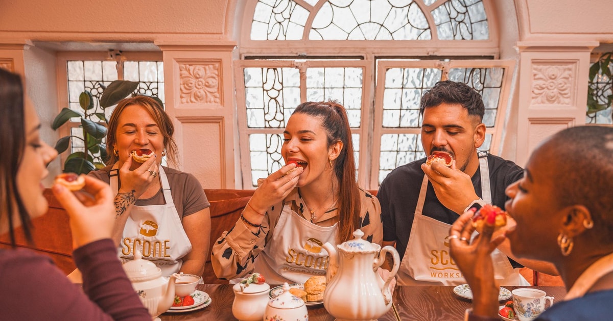 London: Traditional English Scone Making and Tea Workshop | GetYourGuide