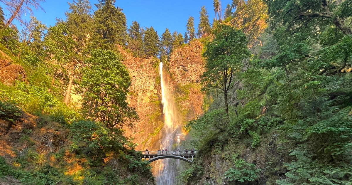 Multnomah Falls: Führung bei Sonnenuntergang zu fünf Wasserfällen ...