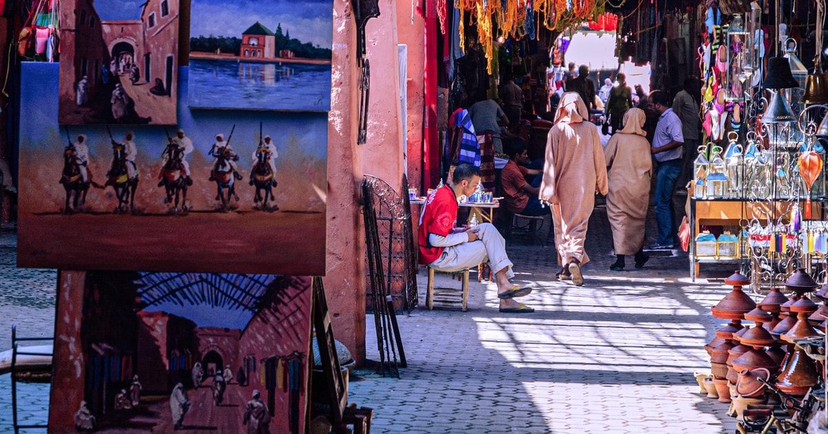 Marrakech Sightseeing mit einem lokalen Guide: Kleingruppentour ...