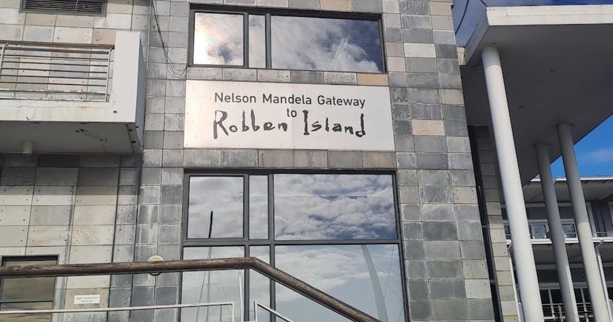 Kaapstad: Robben Eiland Veerboot met Gevangenis Ticket en Tour ...