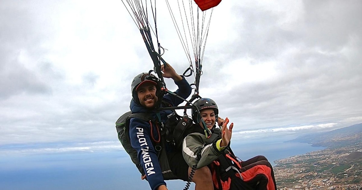 Tenerife tandem paragliding | GetYourGuide