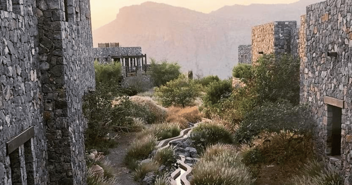 Muscat: Private Transfer to/from Alila Jabal Akhdar | GetYourGuide