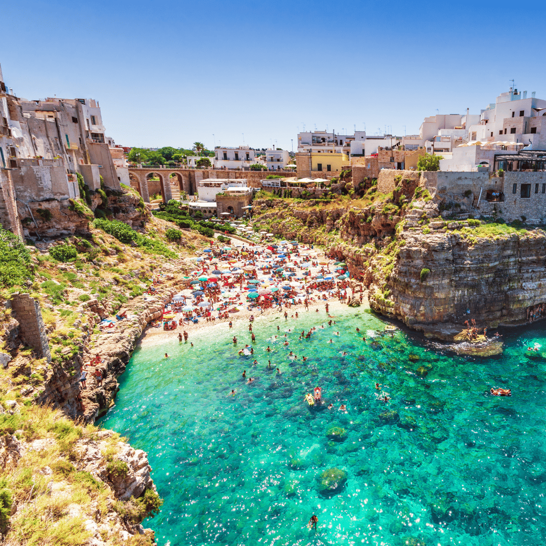 Dalla provincia di Lecce: Alberobello e Polignano a Mare | GetYourGuide