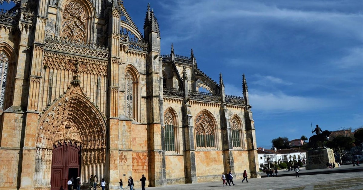 Batalha Monastery: guided tour | GetYourGuide