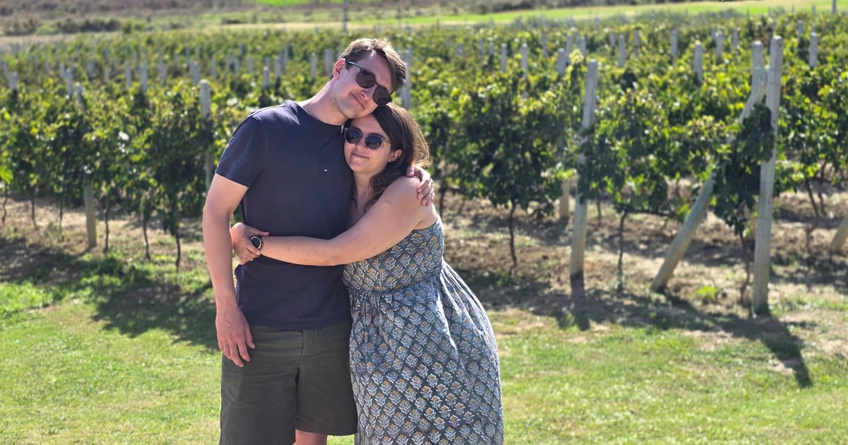 Durrës/Tiran'dan: Manzaralı Bir Üzüm Bağında Şarap Turu ve Tadımı ...