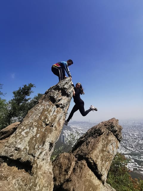 Monterrey: Senderismo con mascotas en el Cerro del Chupón | GetYourGuide
