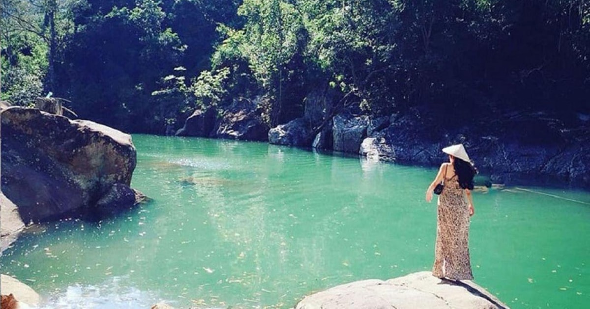 Au départ de Nha Trang : excursion d'une demi-journée à la cascade de ...