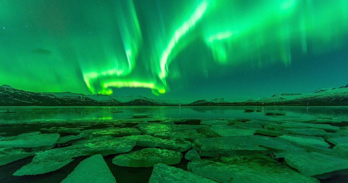 Reykjavík: 5-Day Northern Lights Hunt & Glacier Lagoon Tour | GetYourGuide