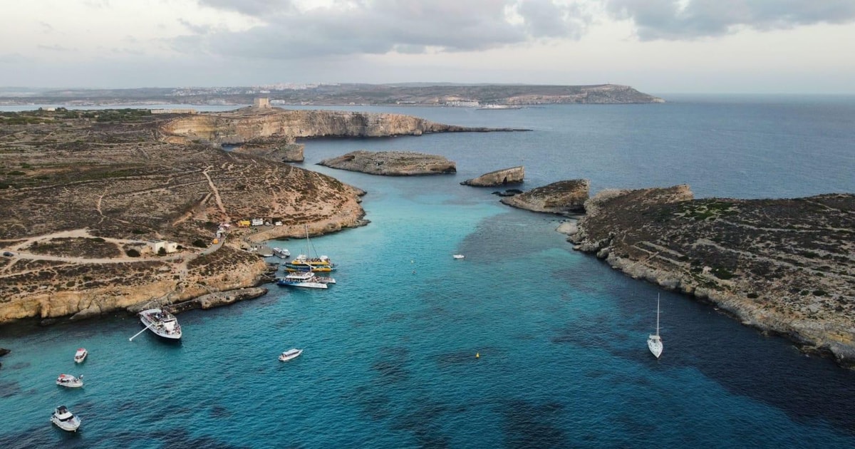 Il-Qala: Comino's Blue Lagoon Roundtrip Speedboat Transfer | GetYourGuide