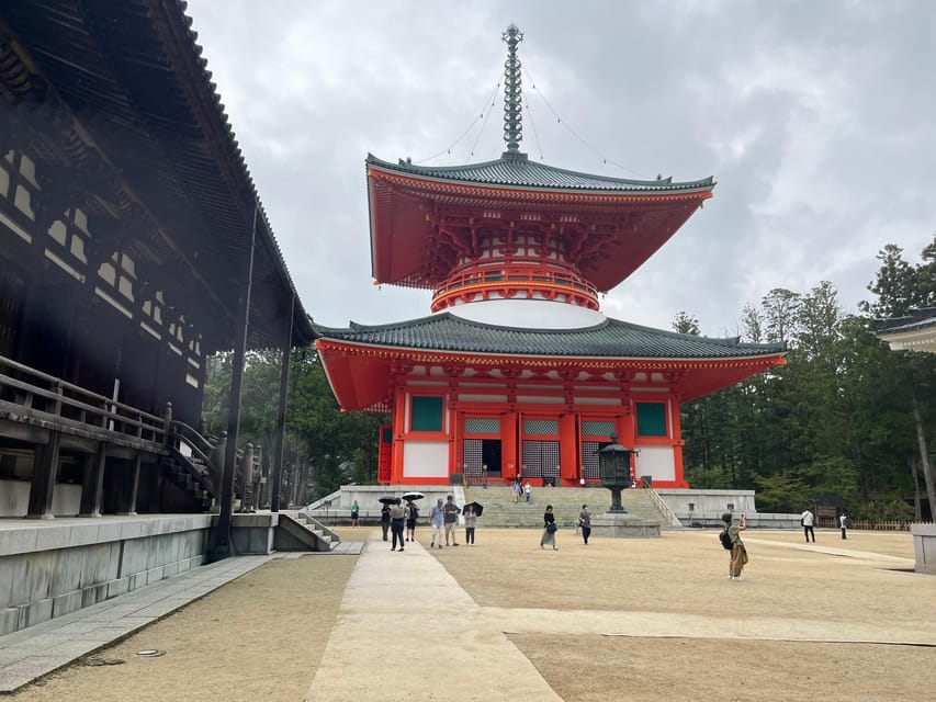 Mount Koya: Private Guided Tour Day from Osaka | GetYourGuide