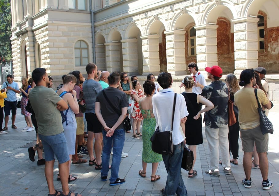 Tour a pie por la Tiflis revolucionaria | GetYourGuide