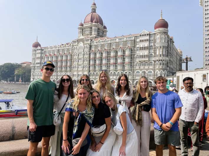 Mumbai: tour panoramico della città per gruppi essenziali | GetYourGuide