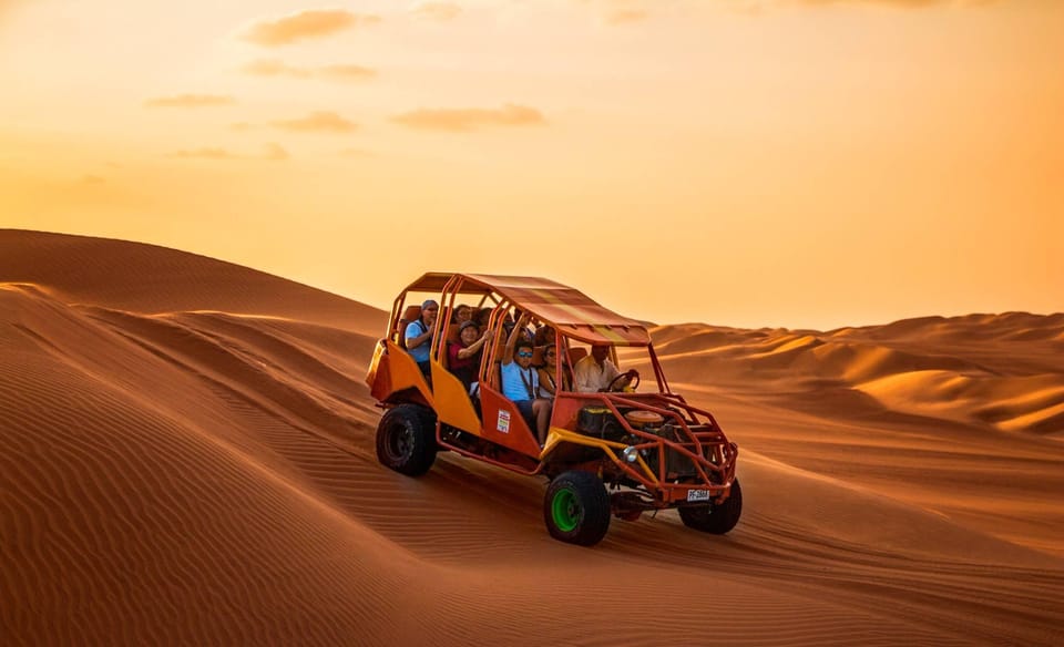 Ica: Sandboarding y Buggy en el Oasis de la Huacachina | GetYourGuide
