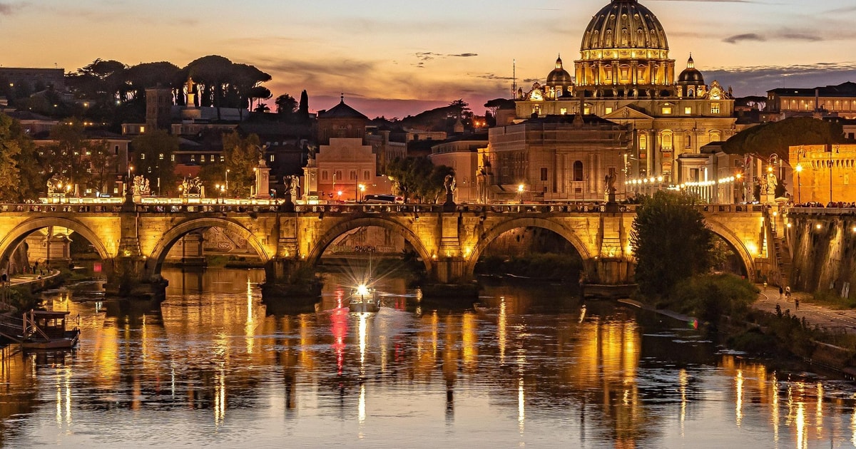 Rome: Experience the Holy Jubilee Pilgrim Tour | GetYourGuide
