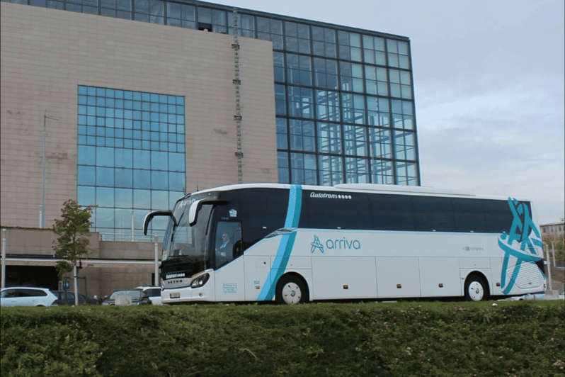 Zagreb: Autobús directo Traslado de/a Split | GetYourGuide