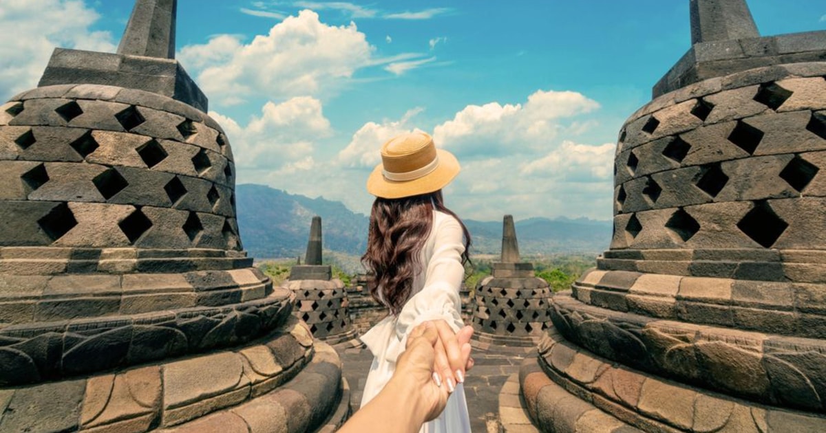 Yogyakarta: Borobudur Climb-up & Prambanan Tour with Pickup | GetYourGuide
