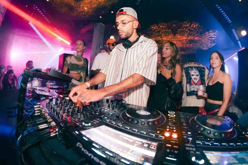 Barcelona: Bar Crawl with VIP Club Entry | GetYourGuide