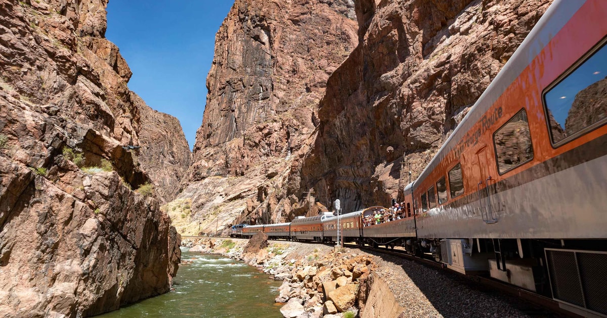 Colorado: All Aboard the Royal Gorge Route Railroad! | GetYourGuide