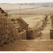 Von Lima aus: Pachacamac Inka-Pyramiden und die Larco Museumstour ...
