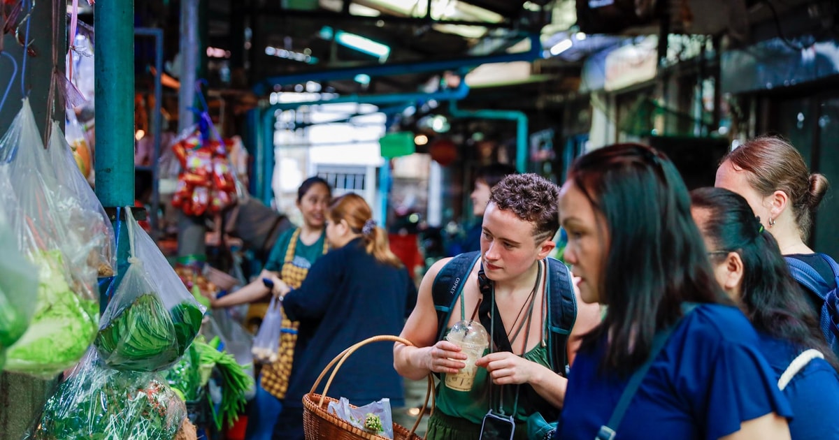 Bangkok: Hands-on Thai Cooking Class & Market Tour in Sathon | GetYourGuide