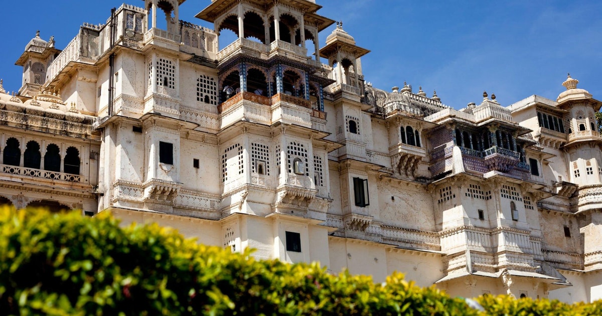 From Udaipur: Private Udaipur City of Lakes Sightseeing Tour | GetYourGuide