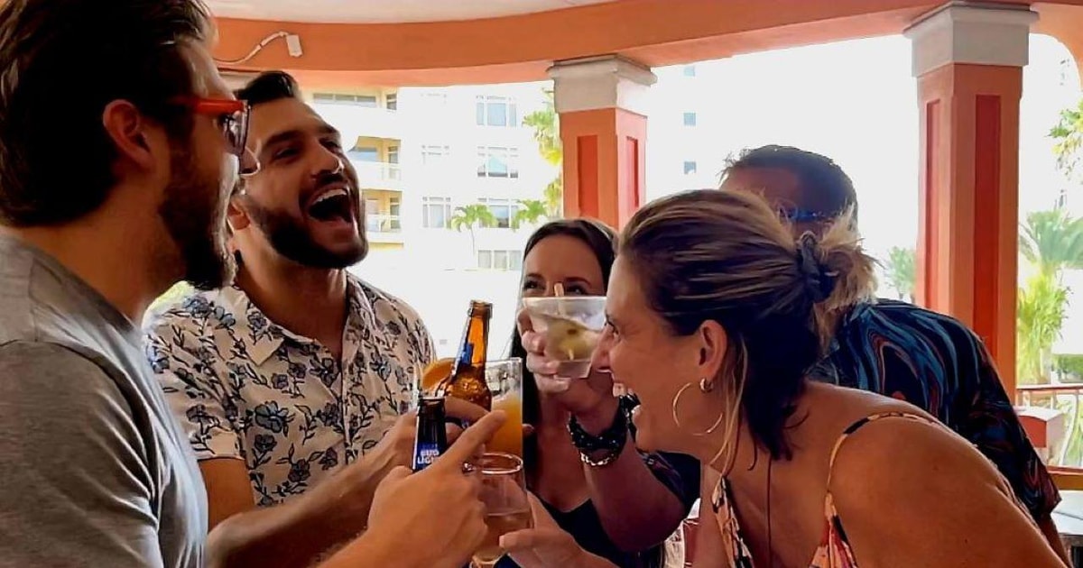 St. Pete: Jimbo’s Jumbo Food Tour, Hip, Tasty Street Eats! | GetYourGuide