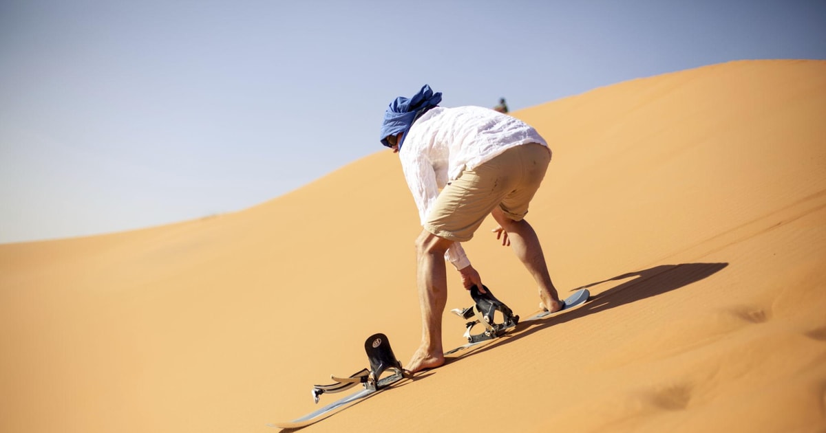 Von Marrakech aus: Sandboarding in den Sanddünen von Agadir ...