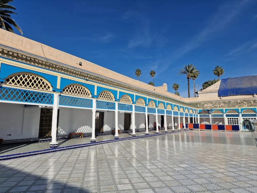 Marrakech: Tour privado con Palacio de la Bahía y Majorelle ...