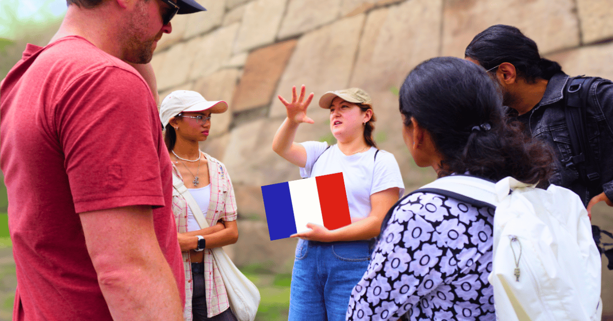 Tokyo: Imperial Palace, the history of Japan (FRENCH GUIDE) | GetYourGuide