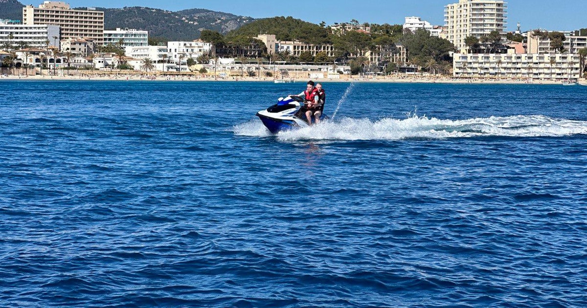 Santa Ponça: 30-minuten Jetskitocht | GetYourGuide