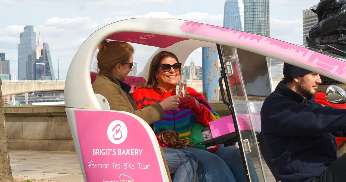 London: Pedicab Bike Tour with Afternoon Tea | GetYourGuide