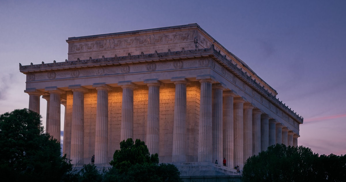 Exklusive private Tour durch DC ab NYC – bis zu 10 Personen | GetYourGuide