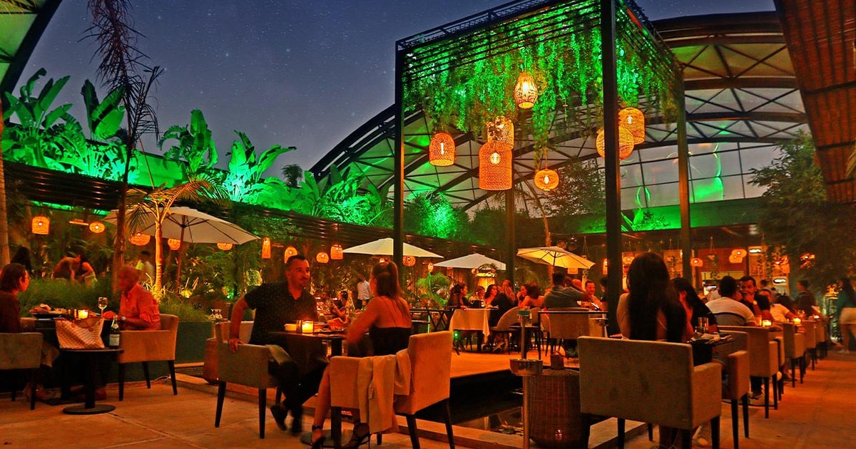 Marrakech : Cena Espectáculo en el Restaurante Nouba | GetYourGuide