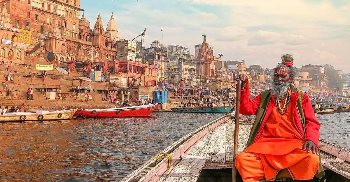 Delhi: Varanasi – spiritueller Kurztrip mit Übernachtung im Privatwagen ...