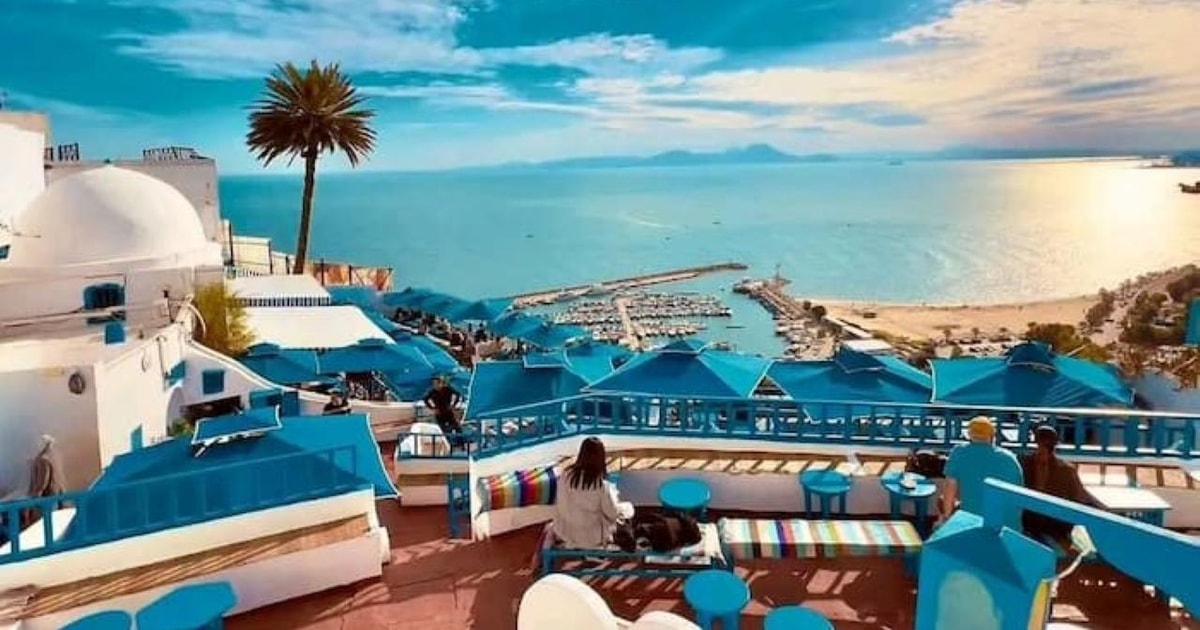 Exploring Sidi Bou Said: A Guided Tour from Dawn to Dusk | GetYourGuide
