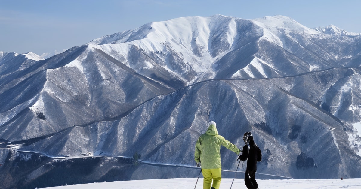 Tokio: Mt Fujiyama Snow Resort i Onzen - 1-dniowa wycieczka z odbiorem | GetYourGuide