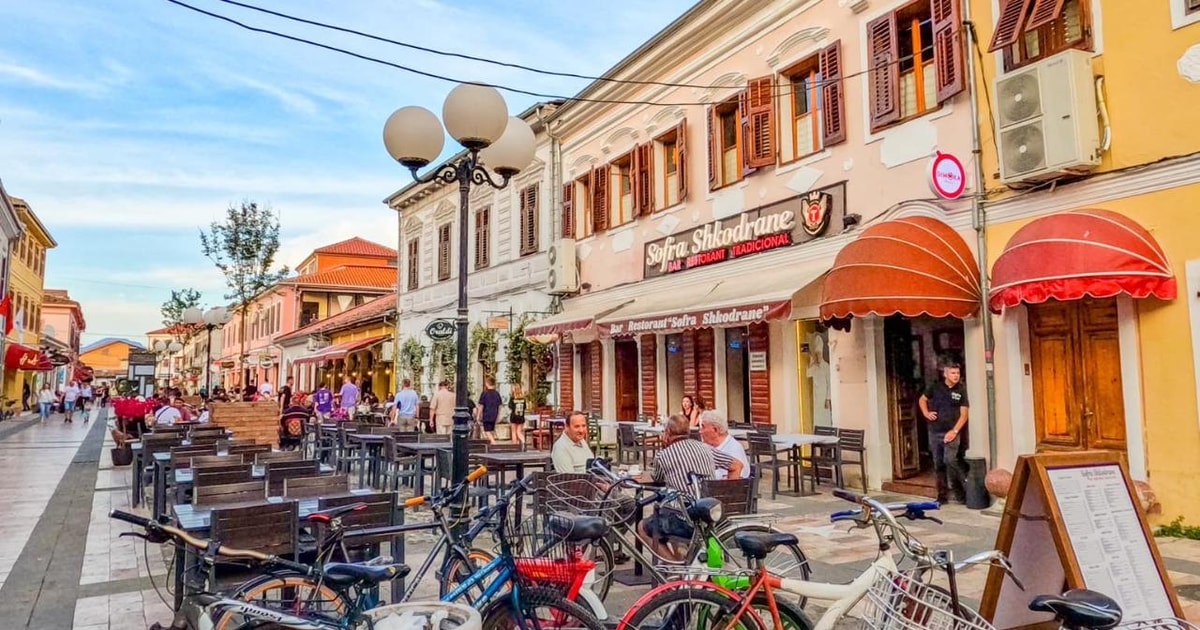 Desde Tirana/Durres: Excursión panorámica por los lagos de Shkoder y ...