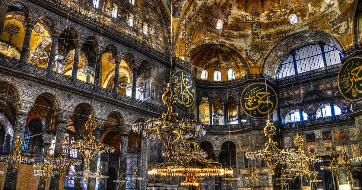İstanbul'un İkonları Turu (Skip-the-Line) | GetYourGuide