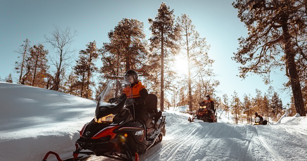 Saariselkä: Manzaralı Kar Arabası Safari - 2 saatlik kar arabası turu ...