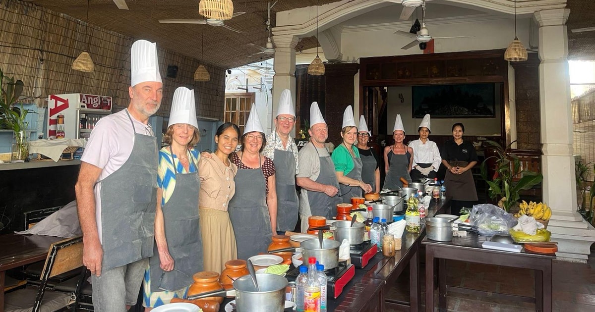 Sambo cooking class | GetYourGuide