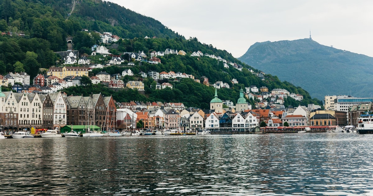 Bergen: Tour guidato in minibus con soste fotografiche | GetYourGuide