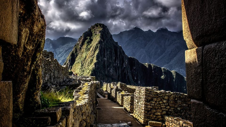 Tour to the Sacred Valley Machu Picchu in 2 days 1 night | GetYourGuide