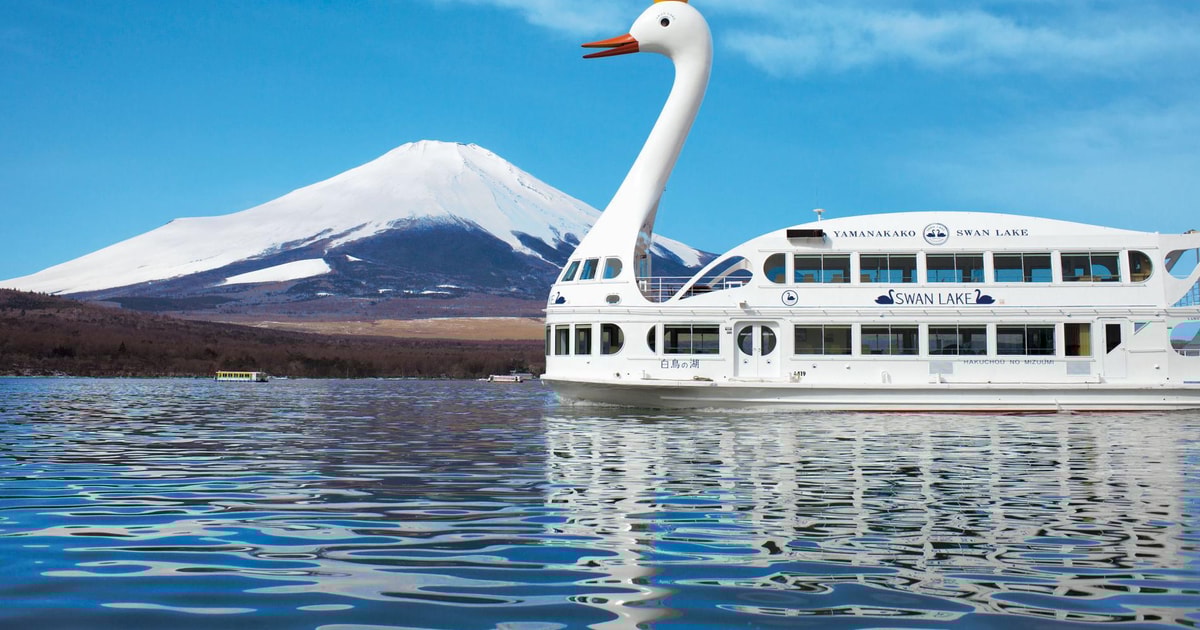 Tokio: Mt Fuji Lake Kawaguchi & Yamanaka Hot Spring Day Tour | GetYourGuide