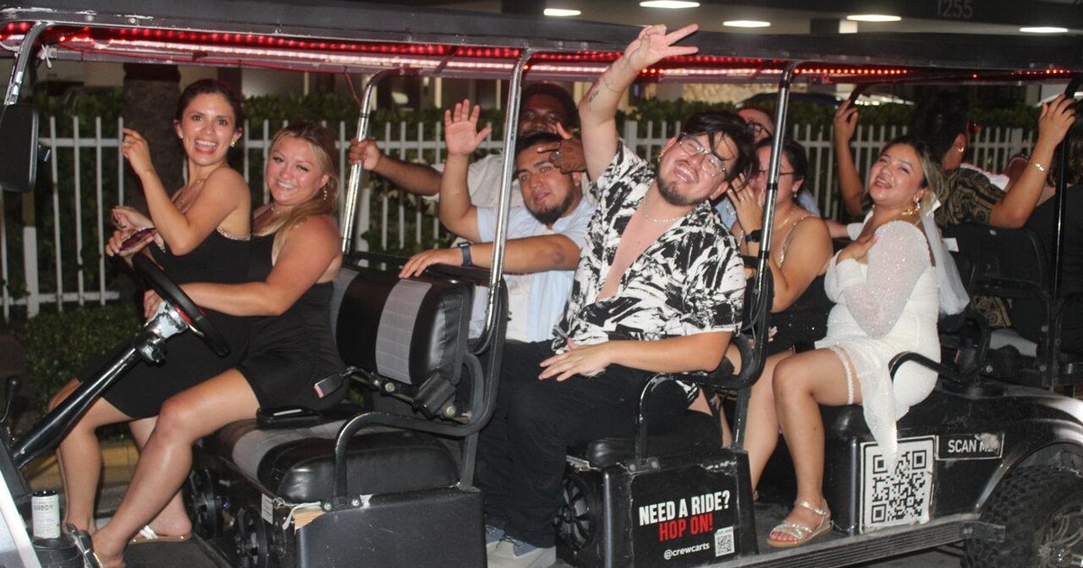 Explora South Beach, Miami : Ultimate Golf Cart Party Tour | GetYourGuide
