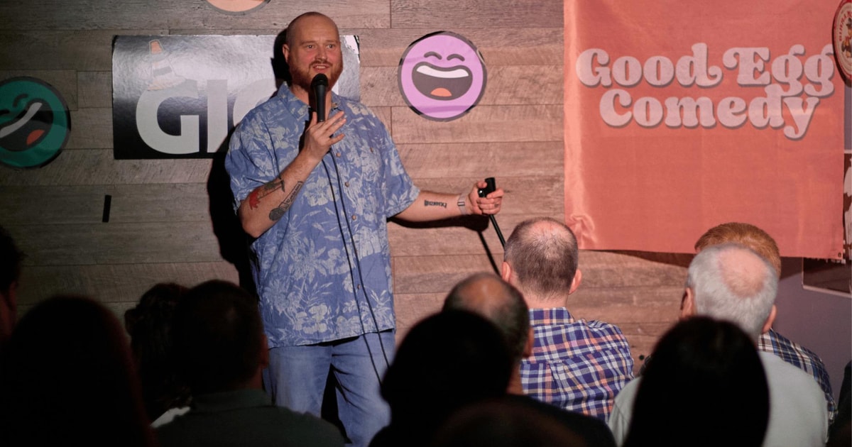 Glasgow: Scottish Comedy in an atmospheric Scottish venue! | GetYourGuide