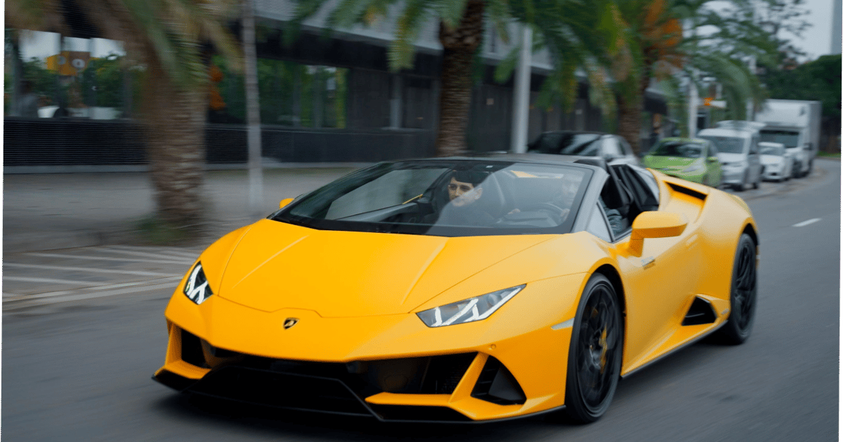 10-minute Barcelona Supercar City Tour | GetYourGuide