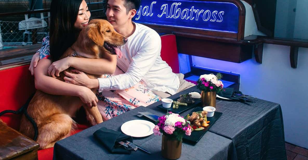 Hundekrydstogt om bord på et stort skib med 4-retters måltid | GetYourGuide