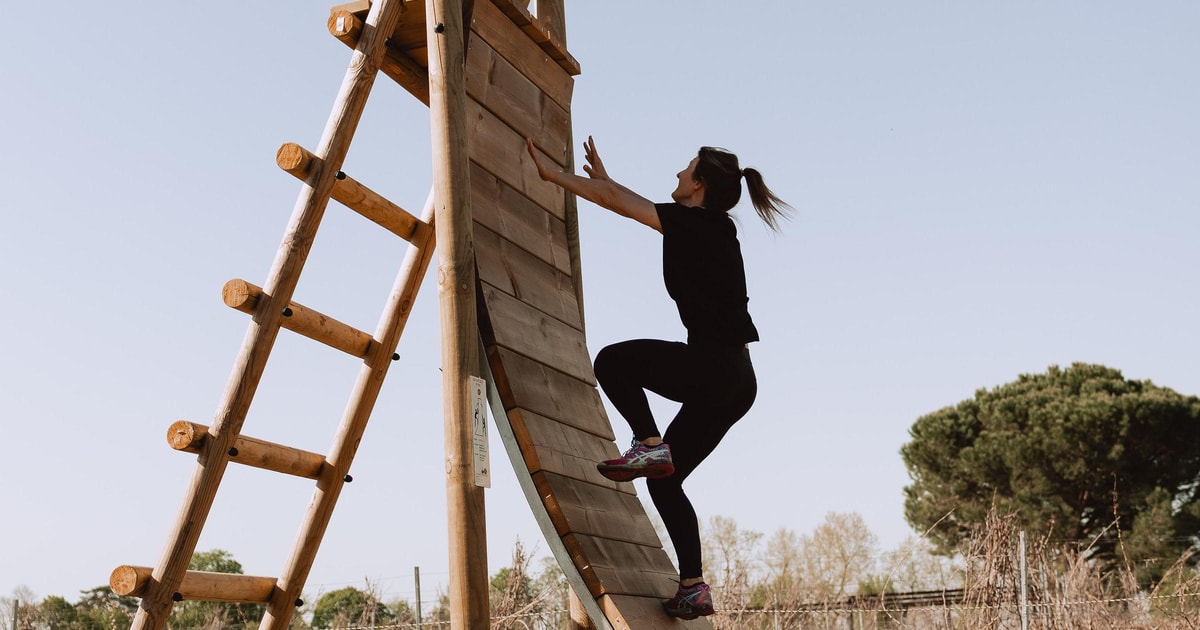 1-hour access to the OCR Obstacle Course - 40 obstacles | GetYourGuide